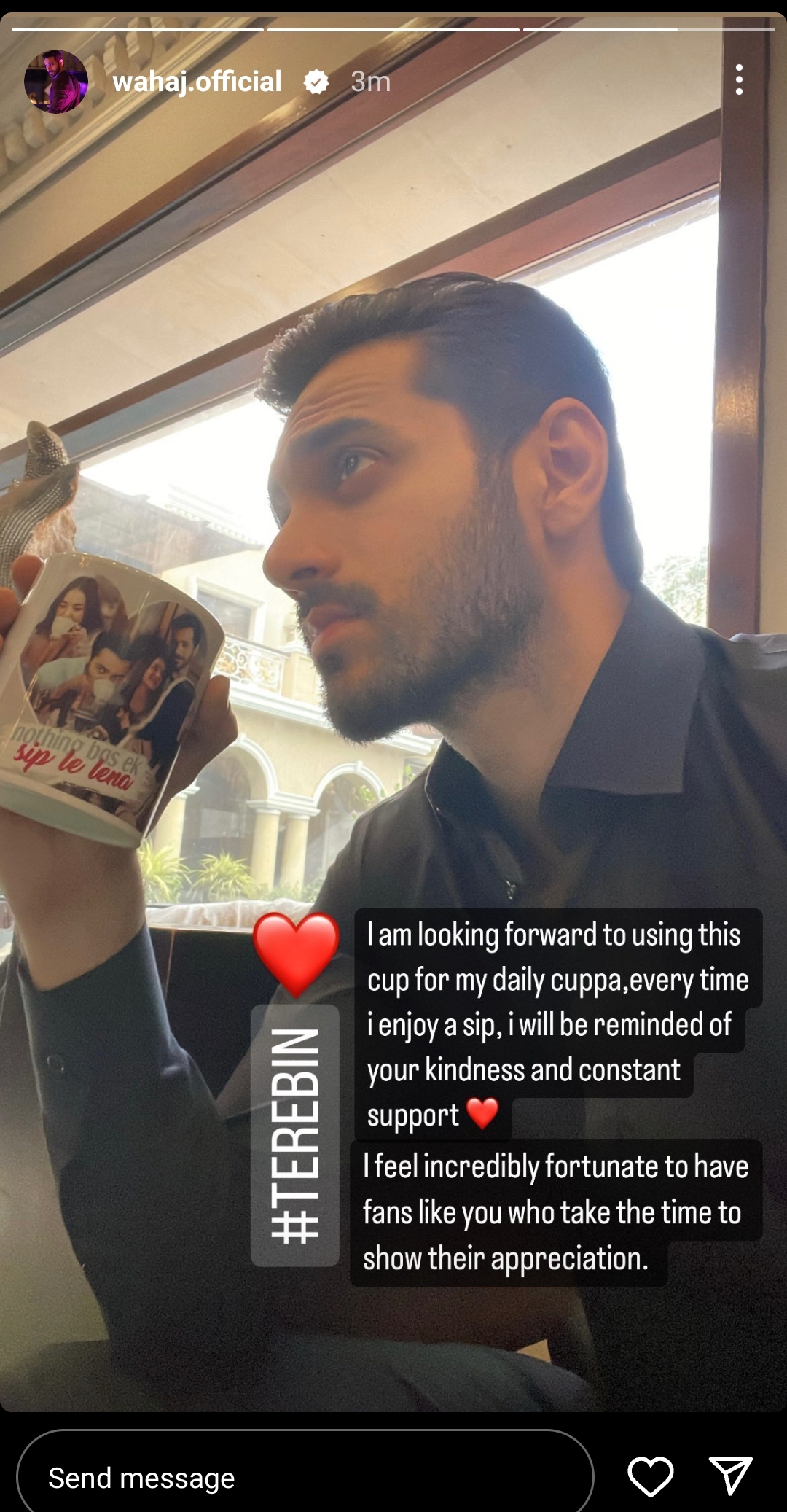 Wahaj Ali's Kind Gesture For Fans | Reviewit.pk