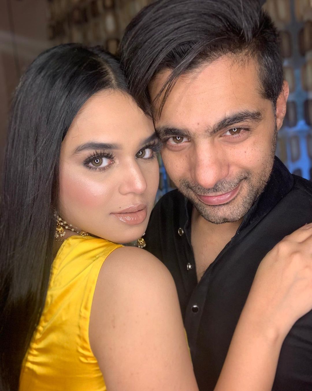 Zohreh Amir Shares Unseen Pictures On Third Anniversary | Reviewit.pk