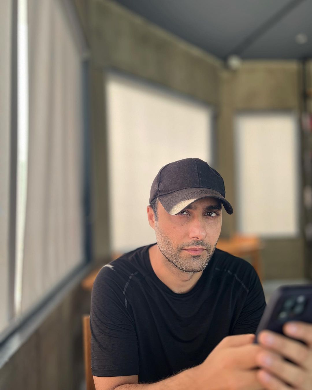 Ahmed Ali Akbar & Yumna Zaidi Marriage Wishes Go Viral | Reviewit.pk