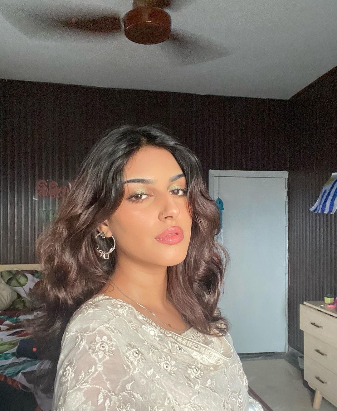Anzela Abbasi Gorgeous New Pictures With Fiance Tashfeen Ansari ...