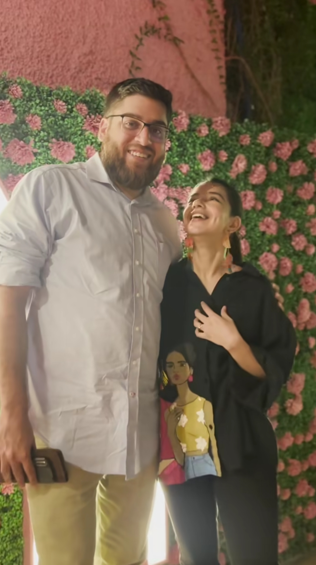 Srha Asghar New Pictures With Her Cute Son Ehaan | Reviewit.pk