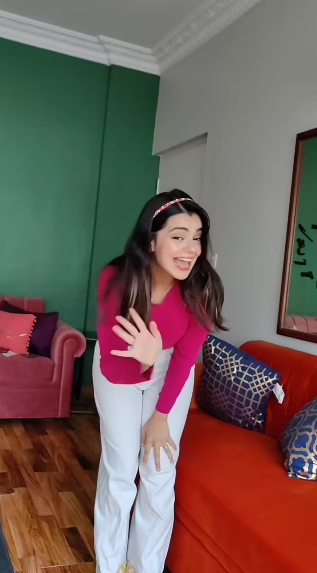 Srha Asghar New Pictures With Her Cute Son Ehaan | Reviewit.pk