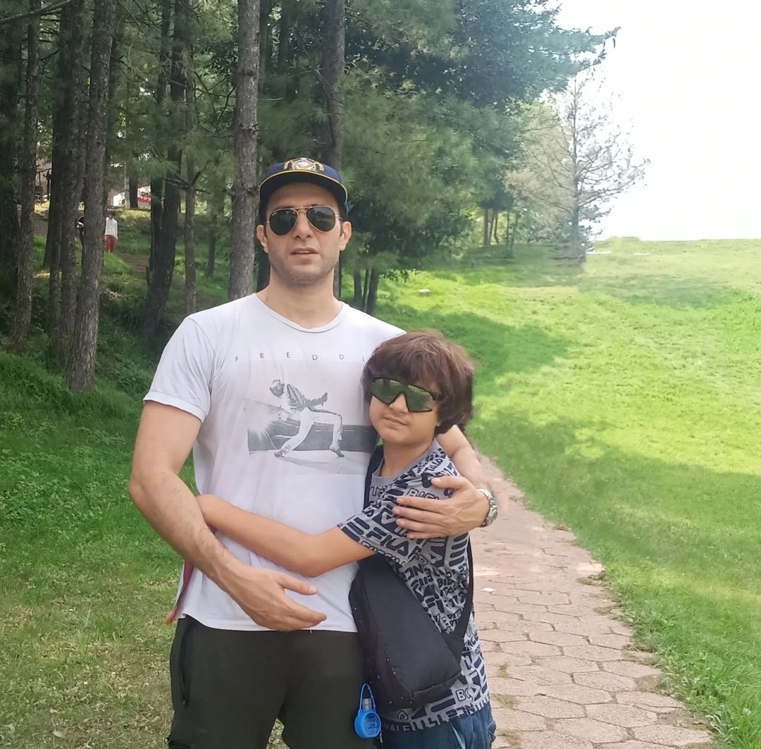 Emmad Irfani First Time Expressed His Feelings After Son's Death ...