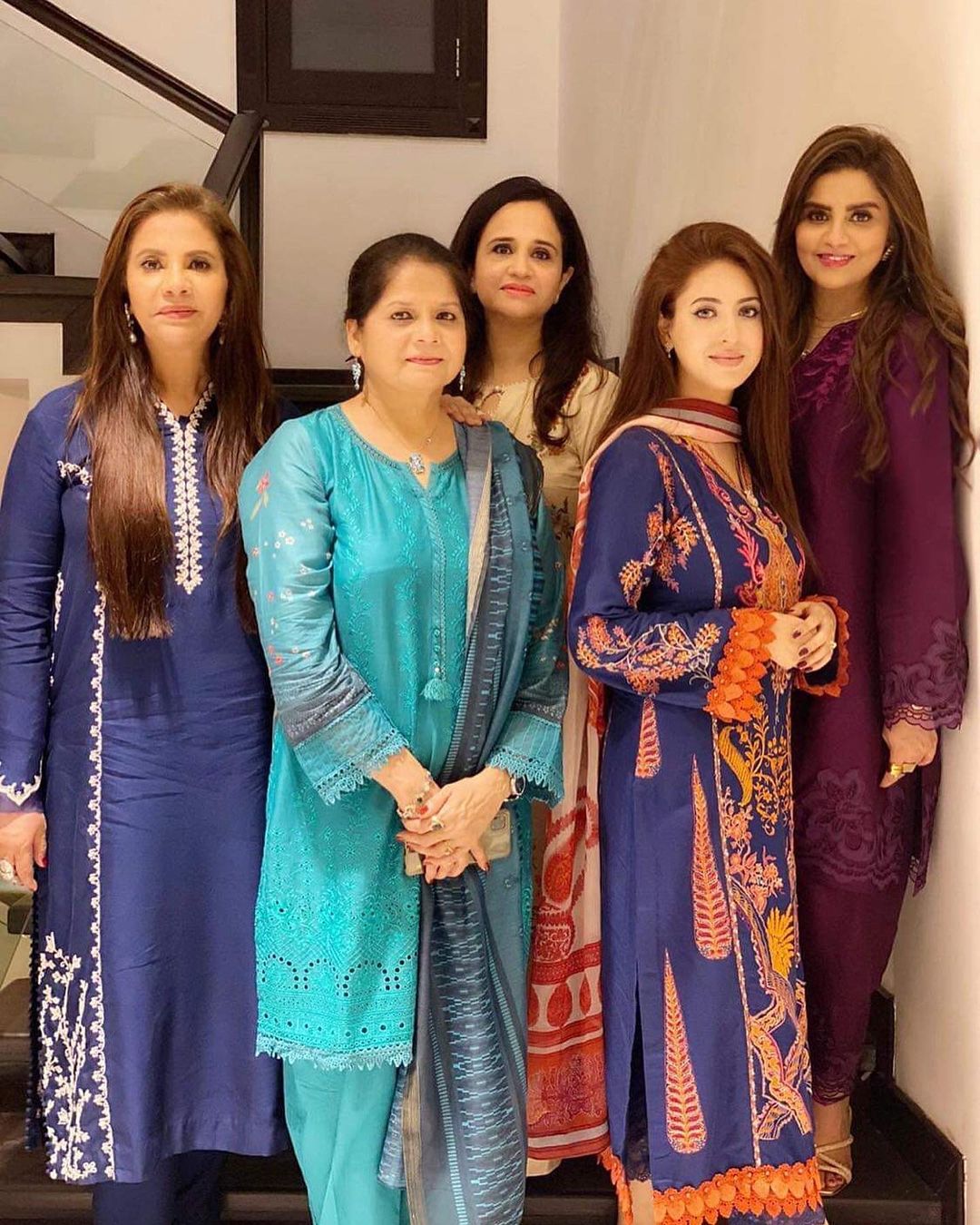 Humayun Saeed Shares Beautiful Family Pictures From Eid | Reviewit.pk