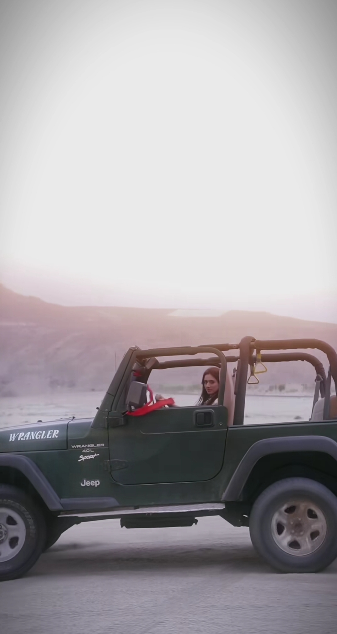 Jannat Mirza Pictures & Instagram Reel from Cold Desert Skardu ...