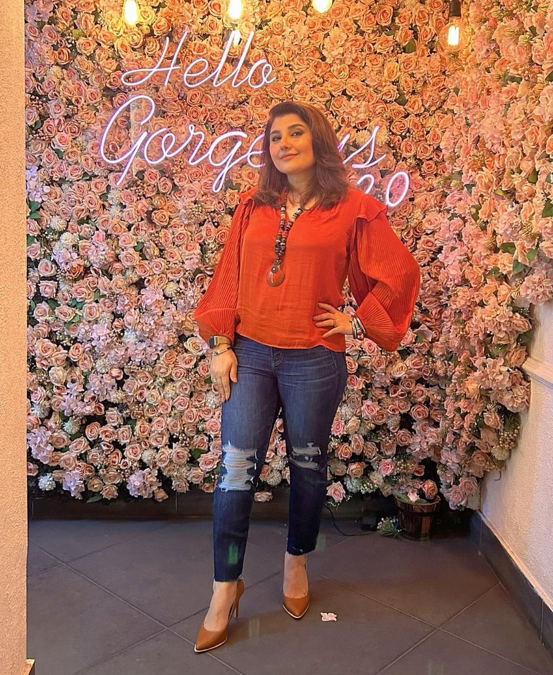 Javeria Saud USA Trip Pictures and Reels | Reviewit.pk