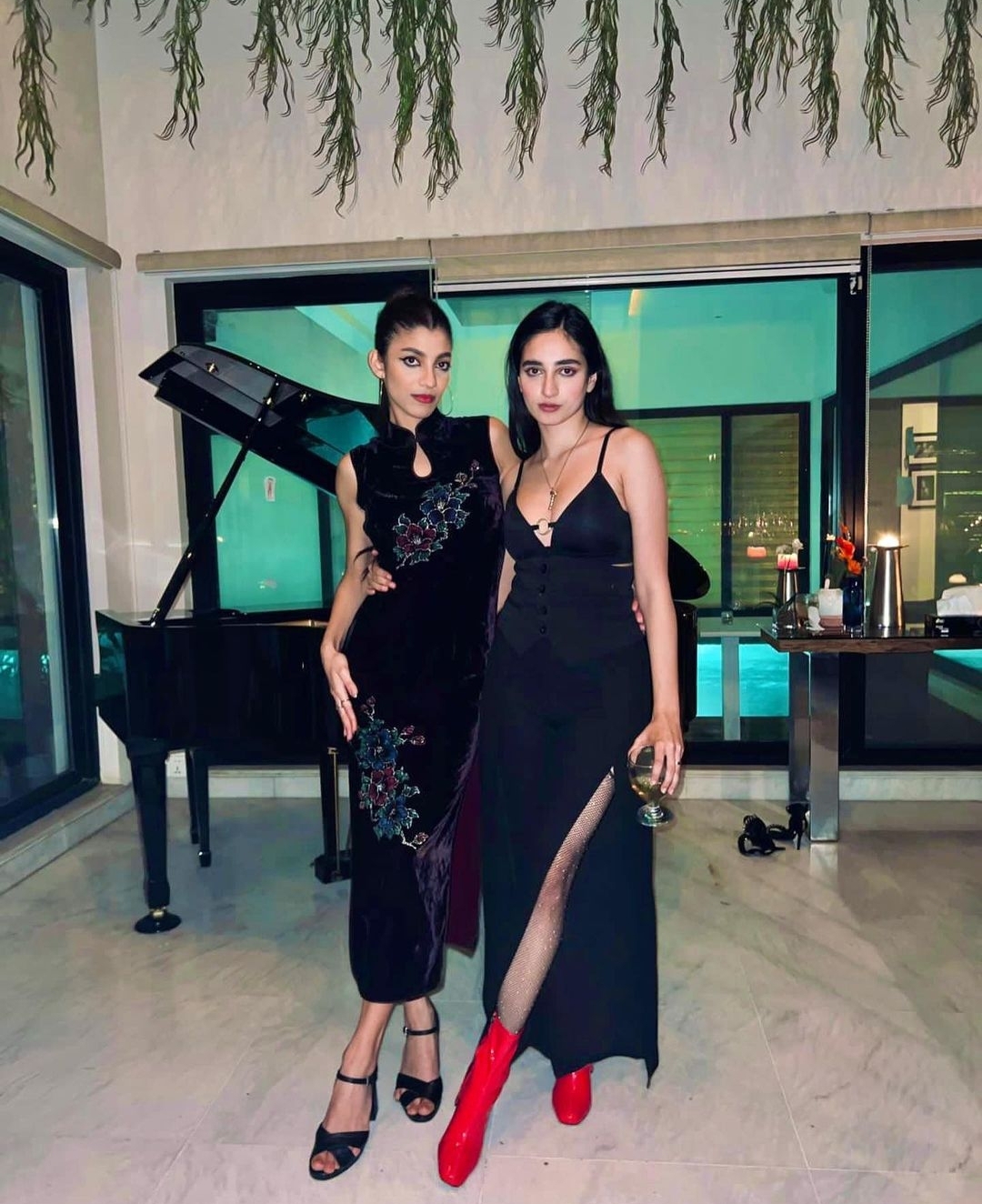 Bold Pictures of Noori From Jhok Sarkar | Reviewit.pk