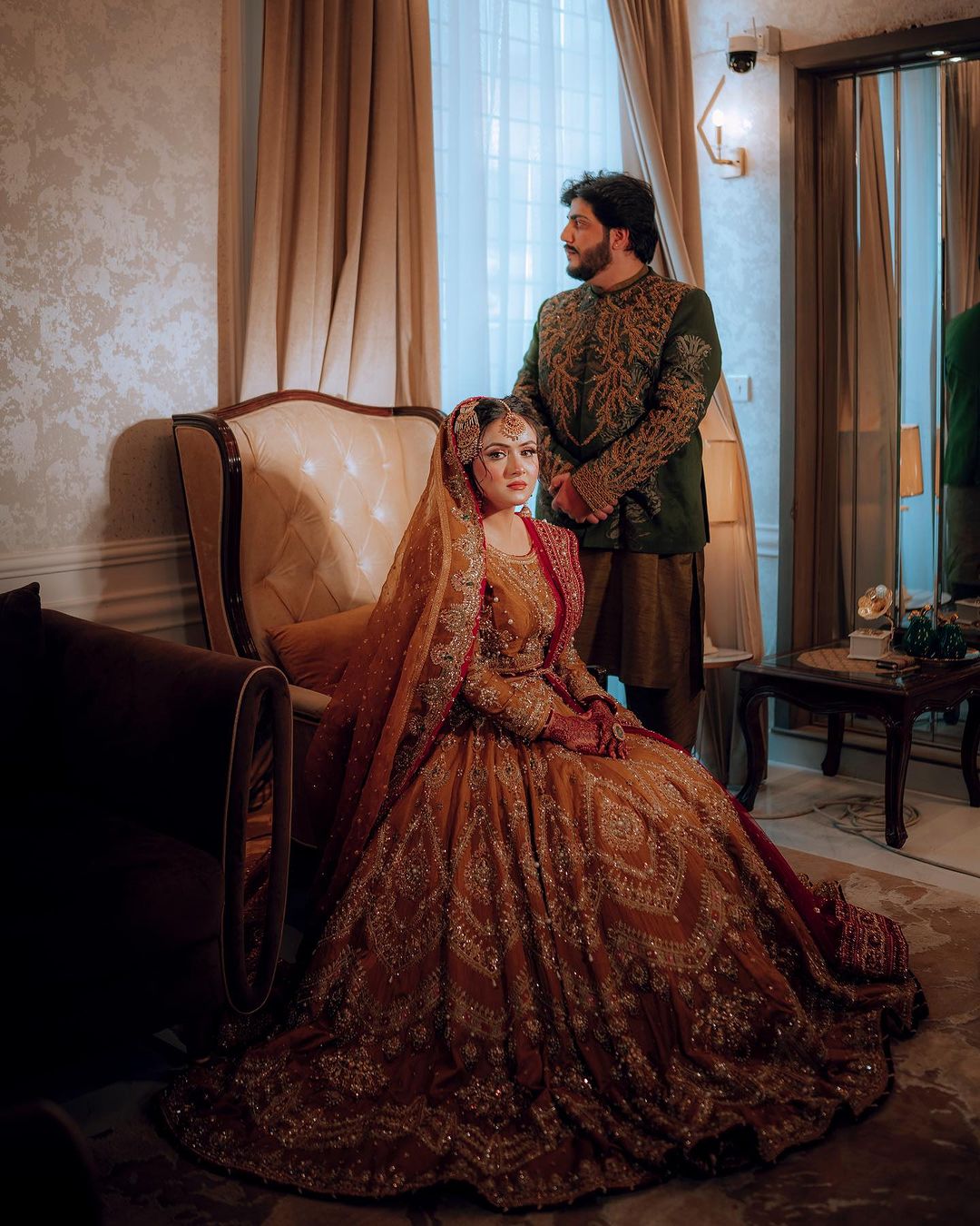 Tiktoker Sehar Hayat's Gorgeous Mehndi Pictures | Reviewit.pk