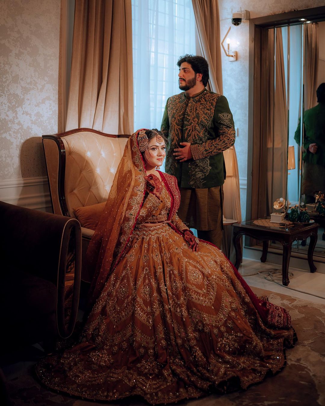 Tiktoker Sehar Hayat's Gorgeous Mehndi Pictures | Reviewit.pk