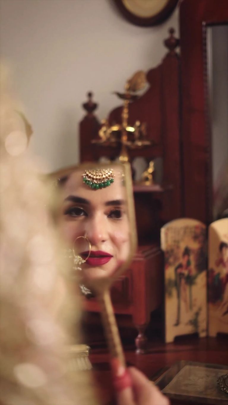 Yumna Zaidi Looks Ethereal In Her Latest Bridal Shoot | Reviewit.pk