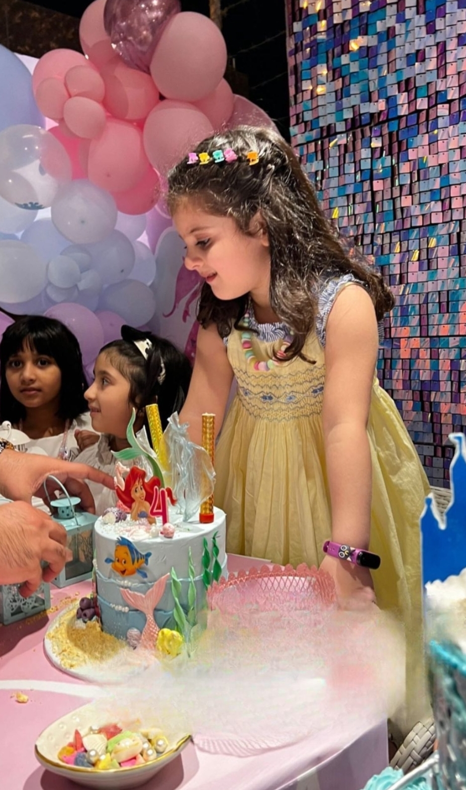 Amal Muneeb's Exclusive Birthday Photos | Reviewit.pk