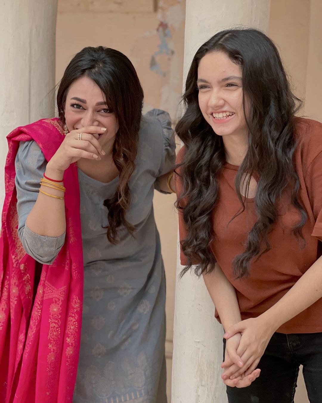 Drama Serial Mayi Ri BTS Pictures | Reviewit.pk