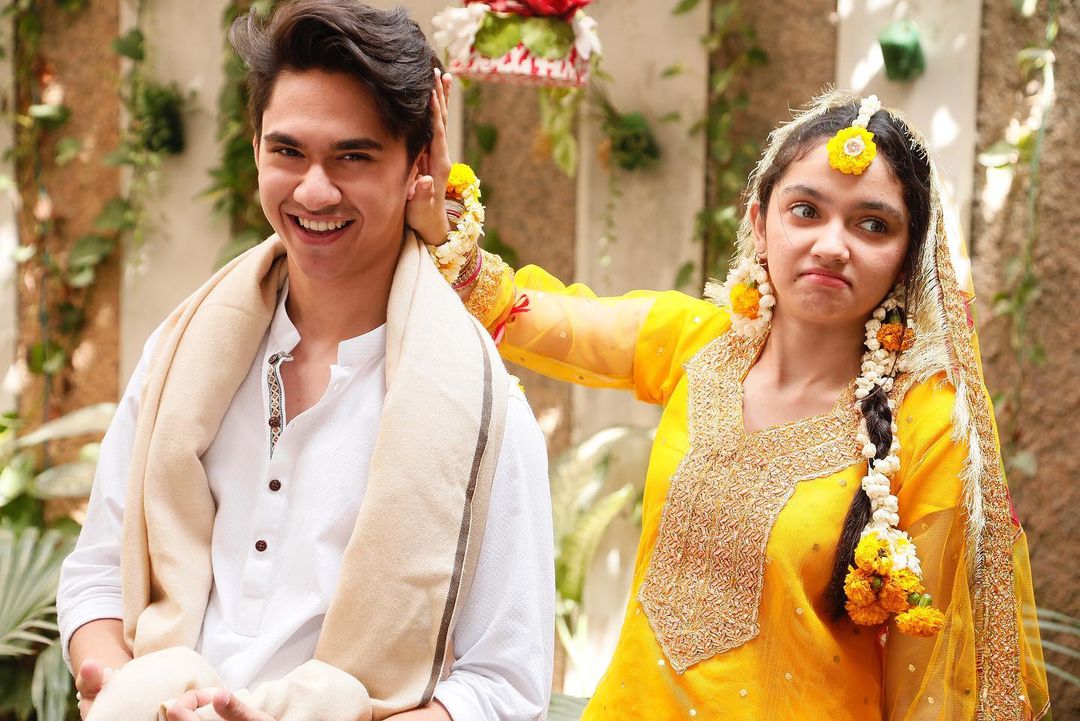 Drama Serial Mayi Ri BTS Pictures | Reviewit.pk