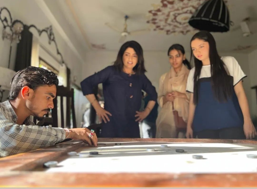 Drama Serial Mayi Ri BTS Pictures | Reviewit.pk