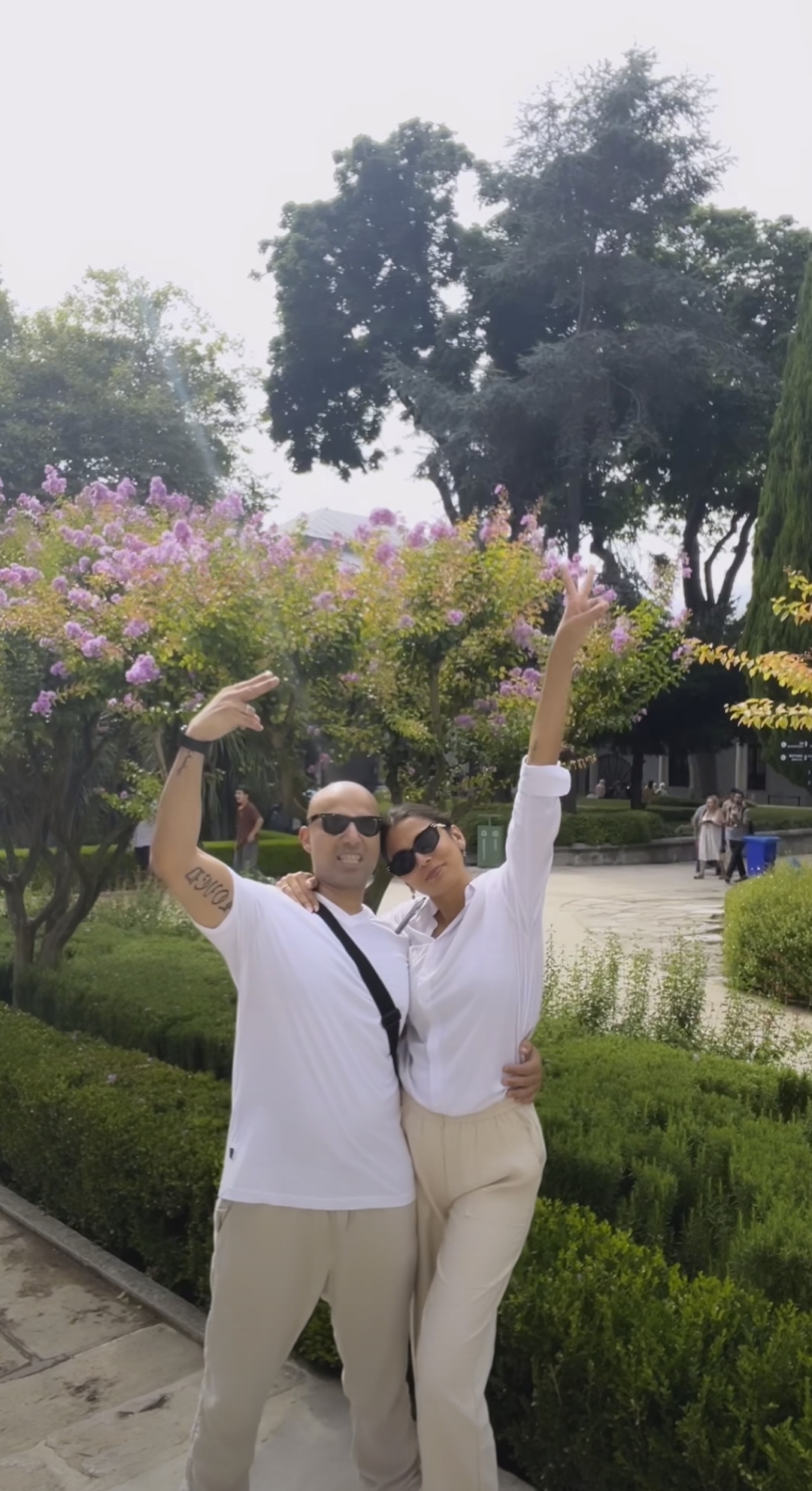 Mushk Kaleem's Romantic Snaps With Husband | Reviewit.pk