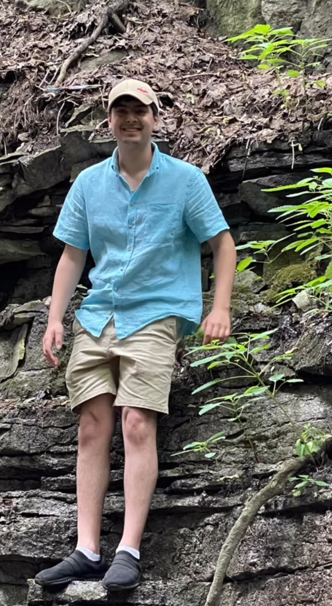 Nauman Ijaz Beautiful Family Pictures From USA | Reviewit.pk