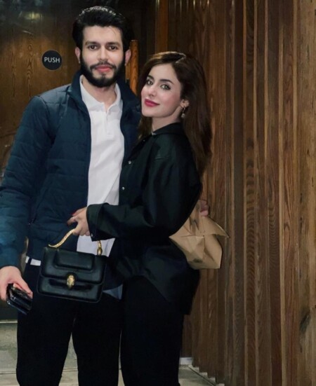 Actress Nida Khan Beautiful Pictures With Her Husband | Reviewit.pk