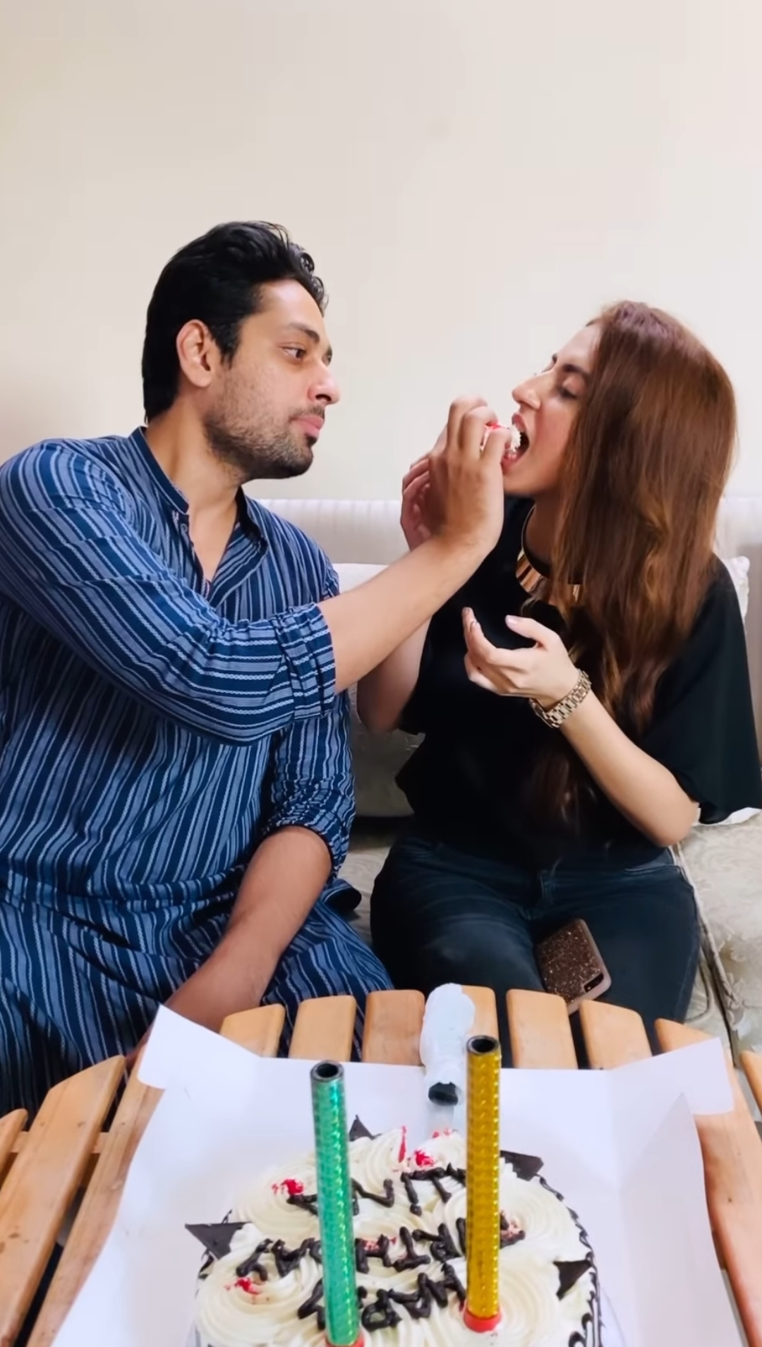 Salman Saeed Adorable New Pictures With Wife & Daughter | Reviewit.pk