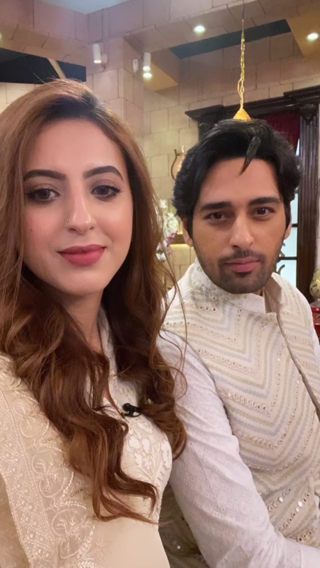 Salman Saeed Adorable New Pictures With Wife & Daughter | Reviewit.pk