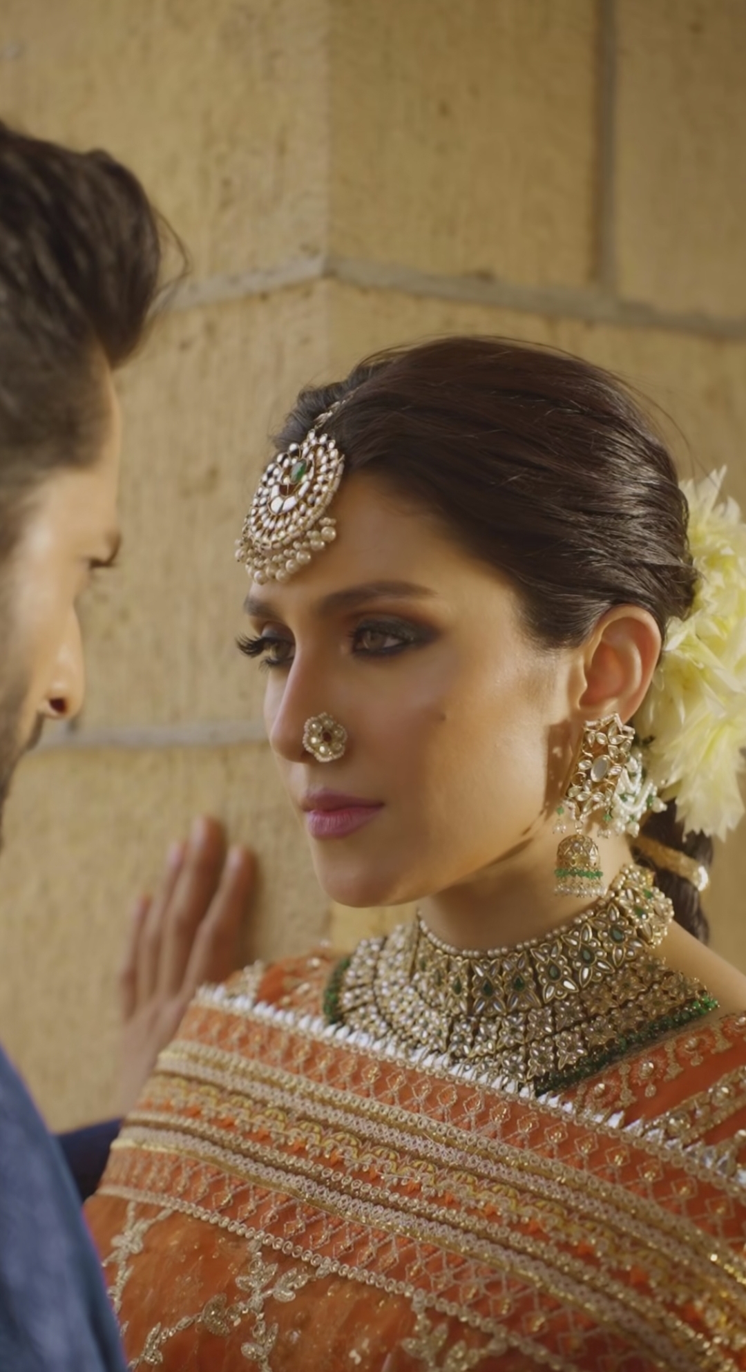 Ayeza Khan & Danish Taimoor Celebrate 9th Anniversary | Reviewit.pk