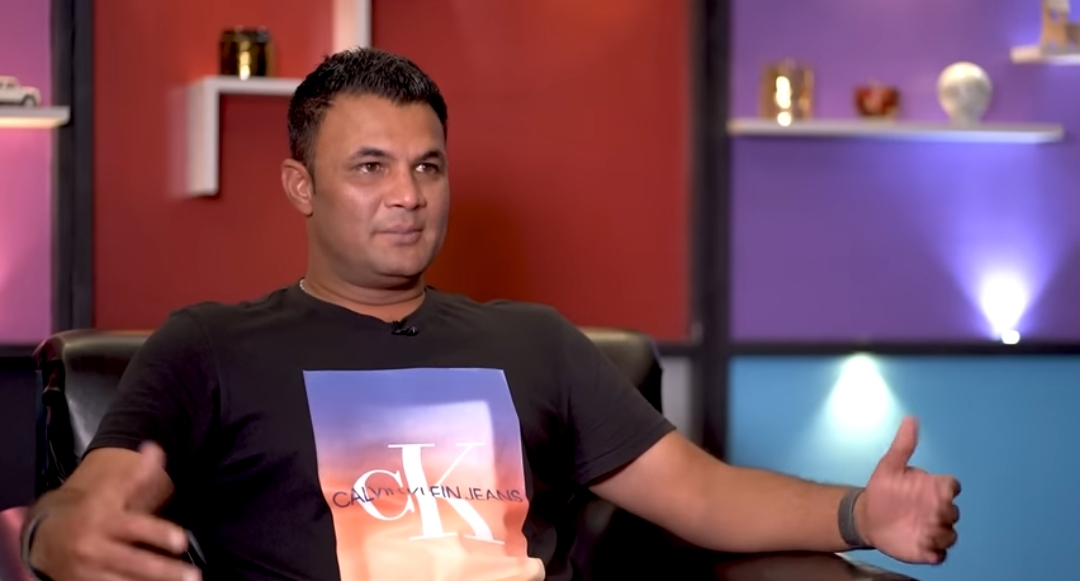 Cricketer Imran Farhat Talks About Meeting His Bollywood Crush & Second Marriage | Reviewit.pk