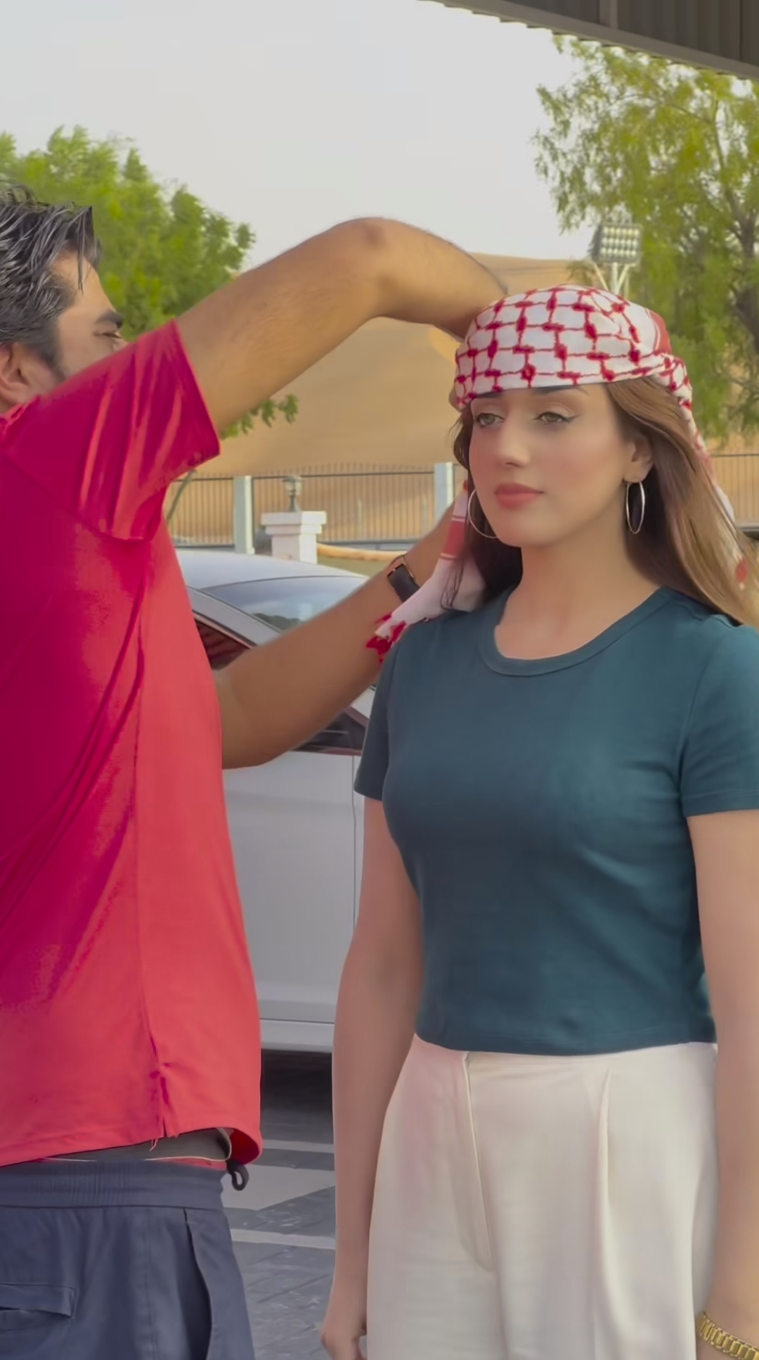 Jannat Mirza Photoshoot & Instagram Reel From Desert In Dubai | Reviewit.pk