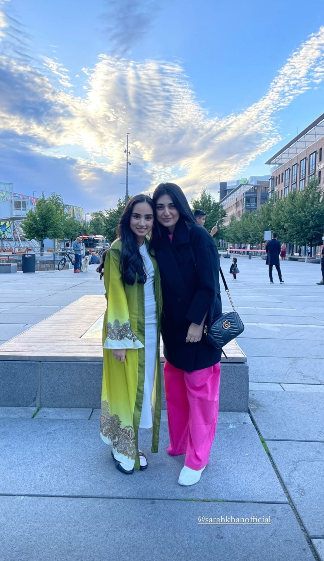 Sarah Khan, Falak & Ahad Raza Mir Pictures From Oslo, Norway | Reviewit.pk