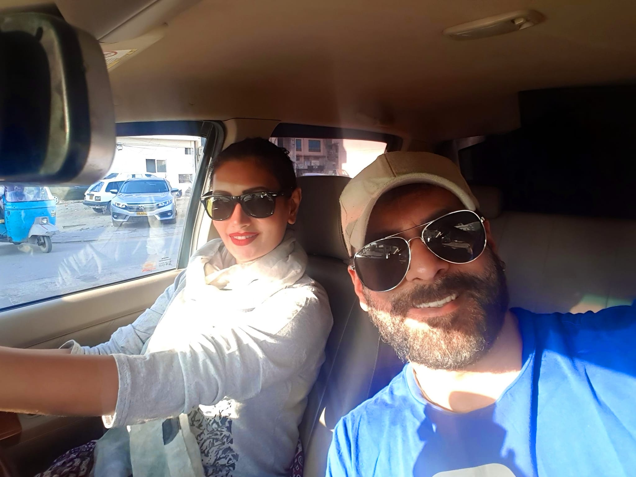 Shamoon Abbasi Celebrates 5th Wedding Anniversary | Reviewit.pk