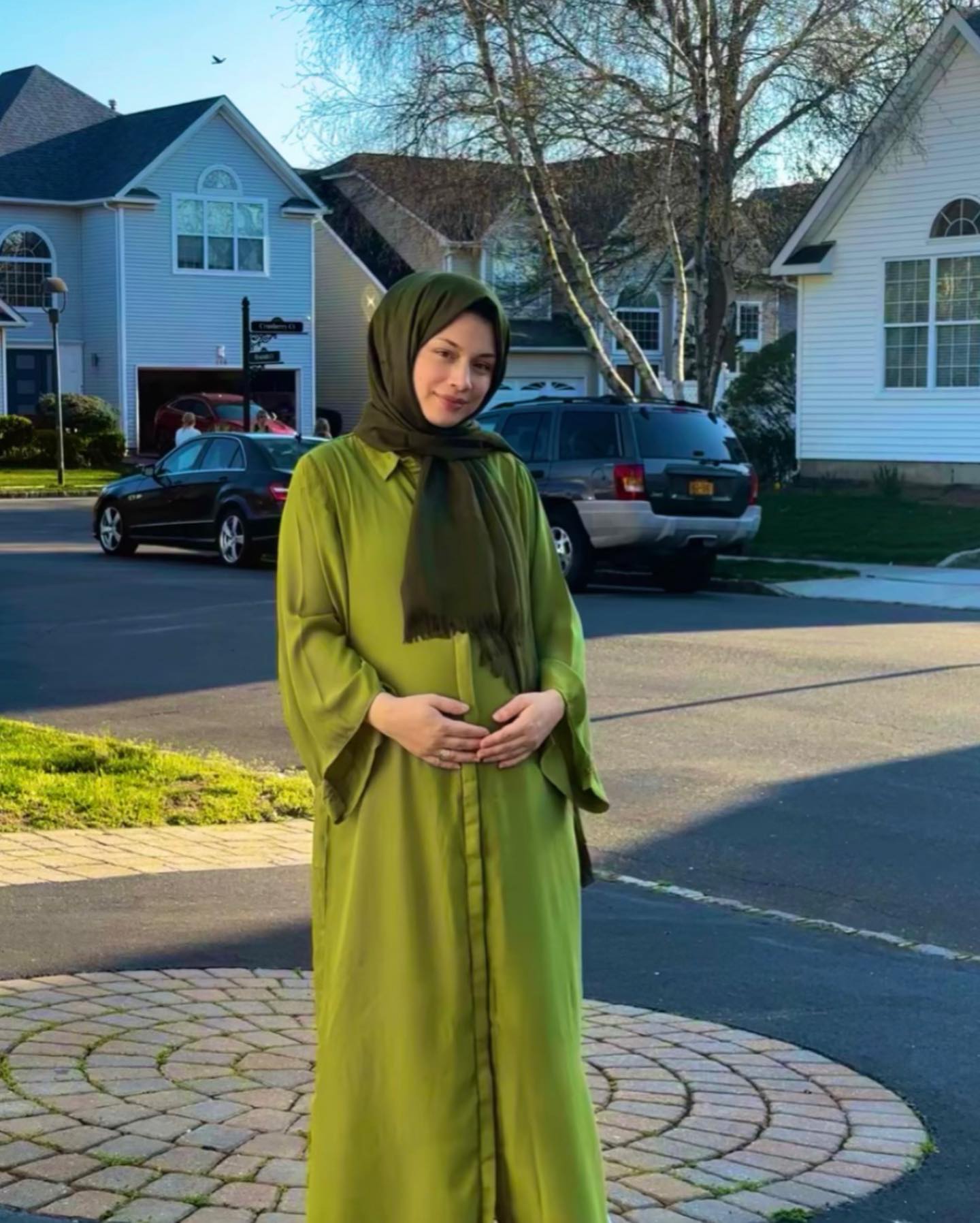 Sidra Batool Welcomes Her Third Child | Reviewit.pk