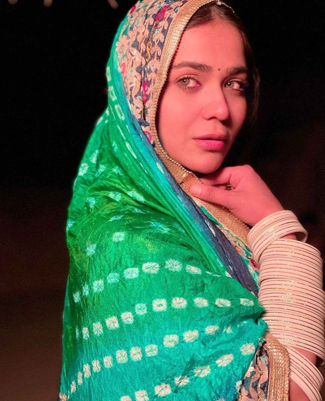 Adorable New Pictures Of Humaima Malick With Sister Dua Malik | Reviewit.pk