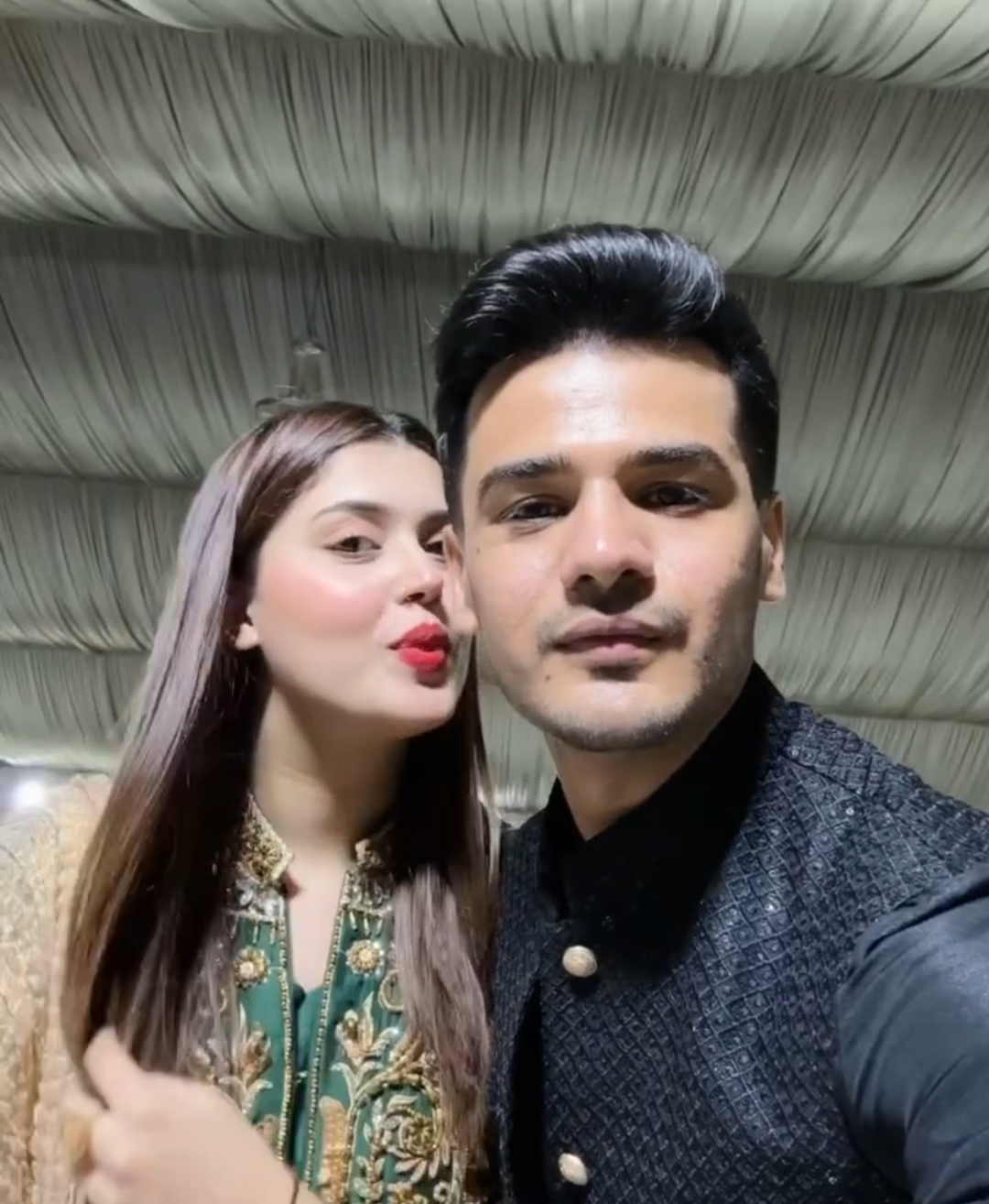 Kanwal & Zulqarnain New Gorgeous Pictures From Wedding | Reviewit.pk