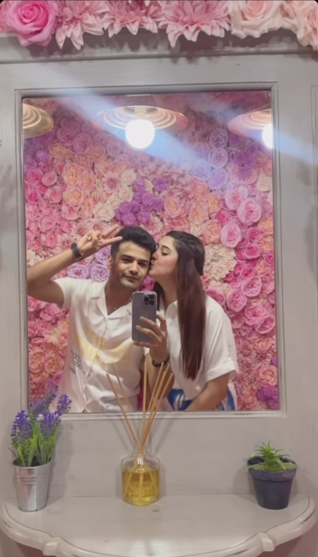 Kanwal & Zulqarnain Dreamy Pictures From Phuket, Thailand | Reviewit.pk