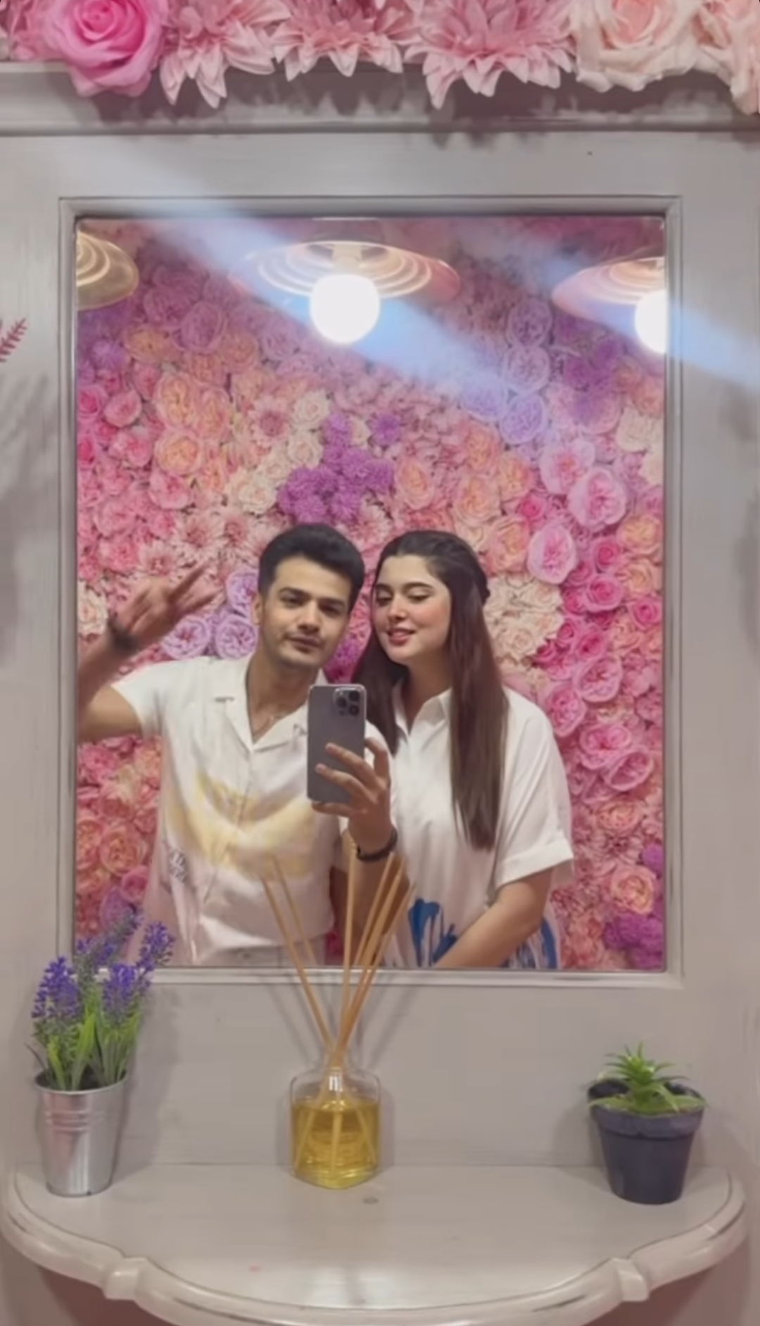 Kanwal & Zulqarnain Dreamy Pictures From Phuket, Thailand | Reviewit.pk