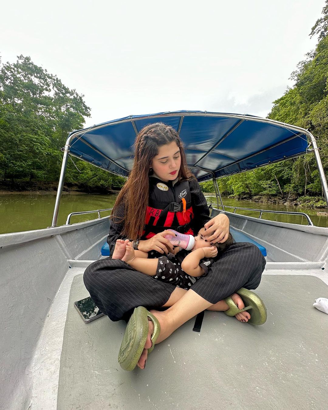 Kanwal & Zulqarnain Exploring Langkawi With Little Daughter Aizal | Reviewit.pk