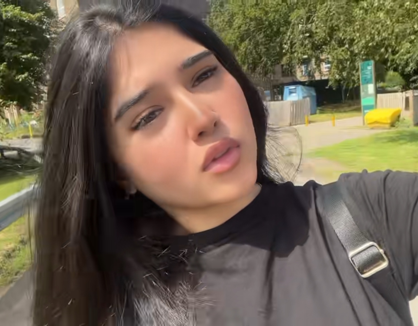 Famous Tiktoker Kashaf's Old Video Goes Viral | Reviewit.pk