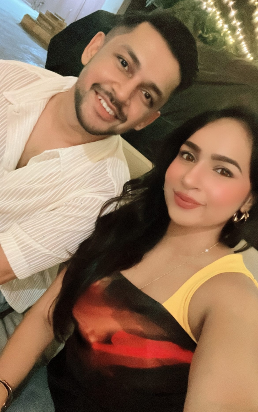 Mariam Ansari Husband's Fun Birthday Bash | Reviewit.pk