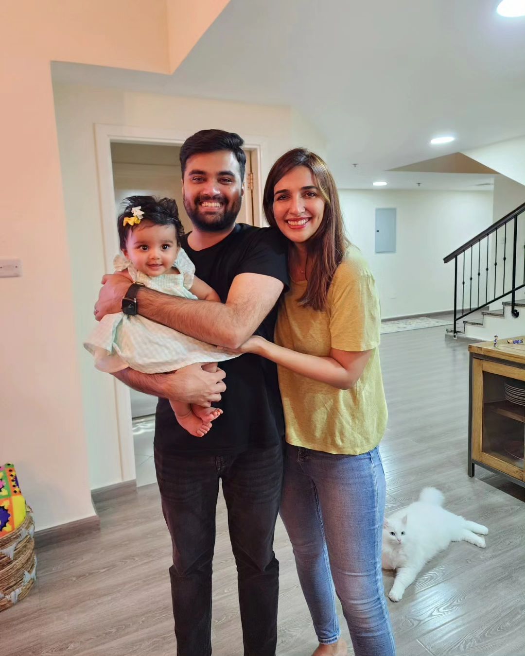 Actress Rabab Hashim Shares Her Daughter's New Clicks | Reviewit.pk