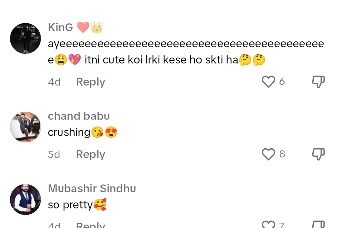 Famous Tiktoker Kashaf's Old Video Goes Viral | Reviewit.pk