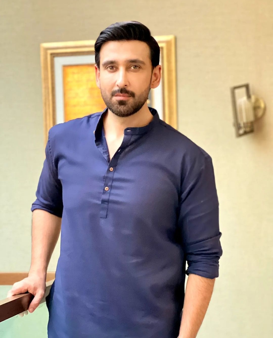 Secret of Sami Khan's Youthful Looks | Reviewit.pk