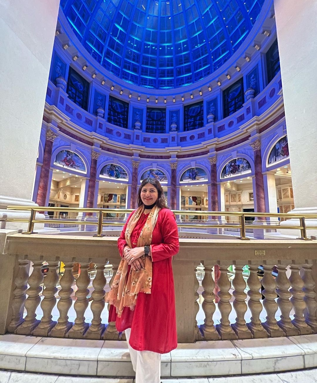 Shagufta Ejaz Beautiful Pictures With Family & Friends | Reviewit.pk