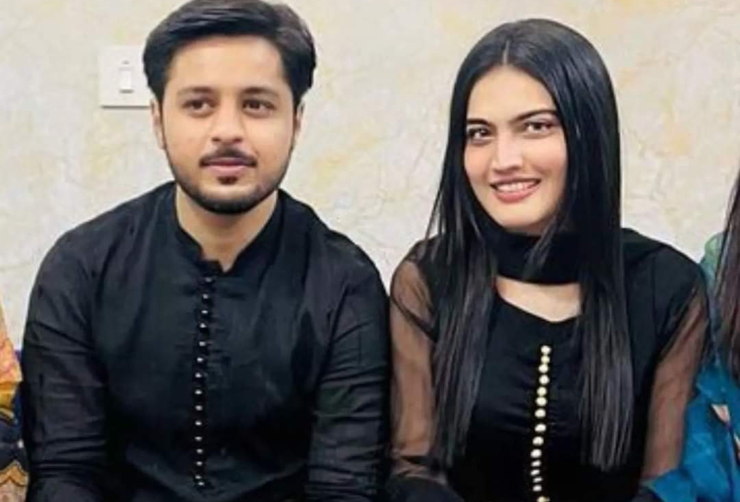 Sistrology Fame Iqra Kanwal's Controversial Scene From Short Film ...