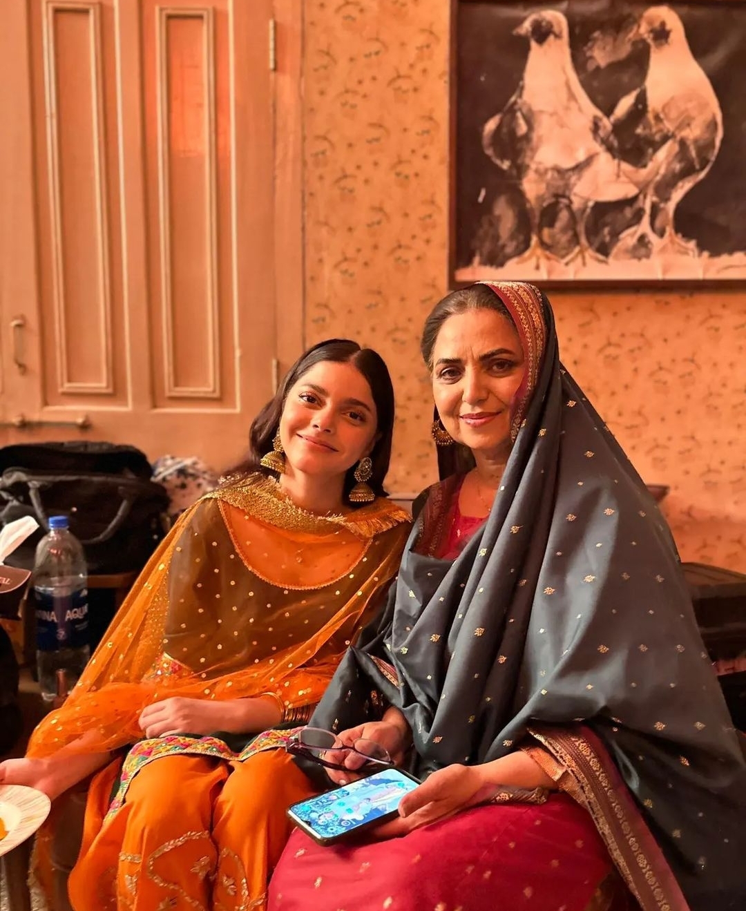 Drama Serial Yunhi Beautiful BTS Pictures | Reviewit.pk