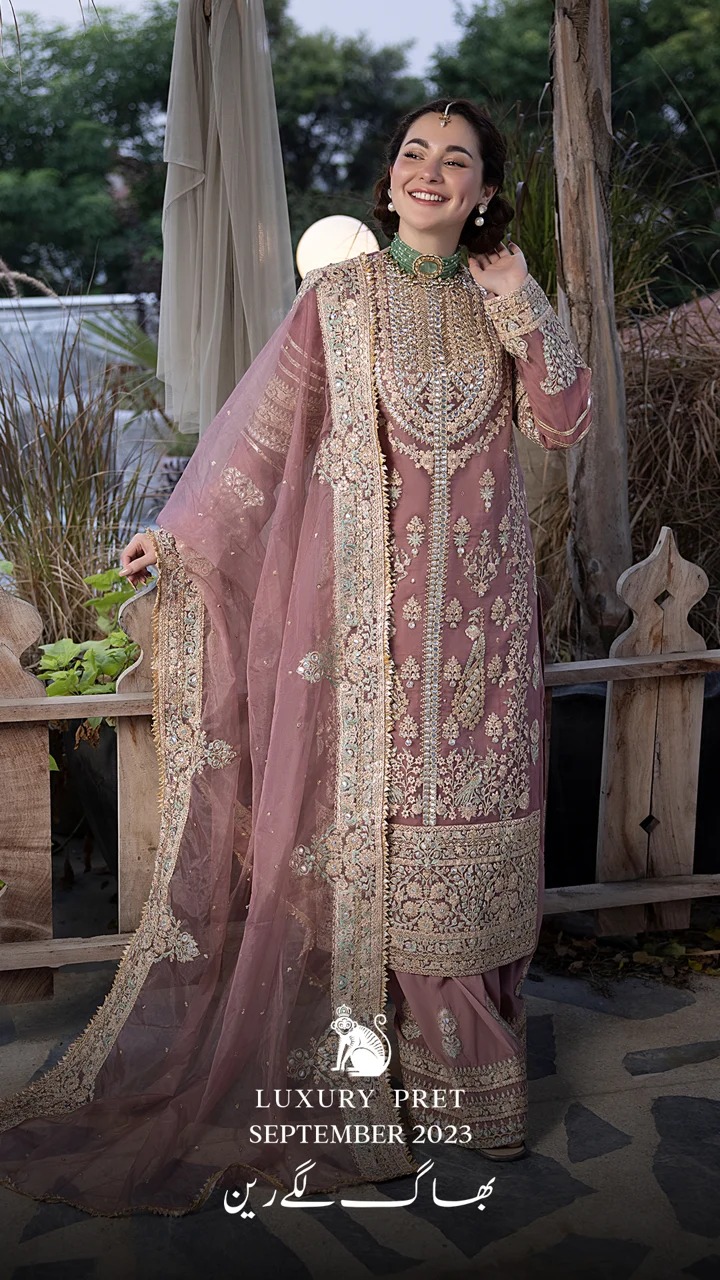 Hania Aamir- Ahmed Ali Akbar Are Stunners In Ali Xeeshan Shoot ...