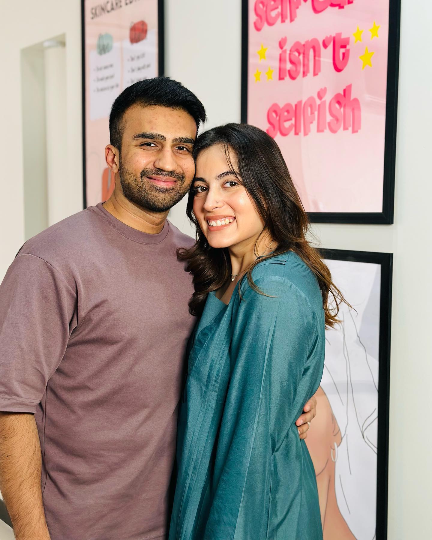 Shagufta Ejaz's Daughter Anya's Latest Vlog Gets Severe Criticism ...