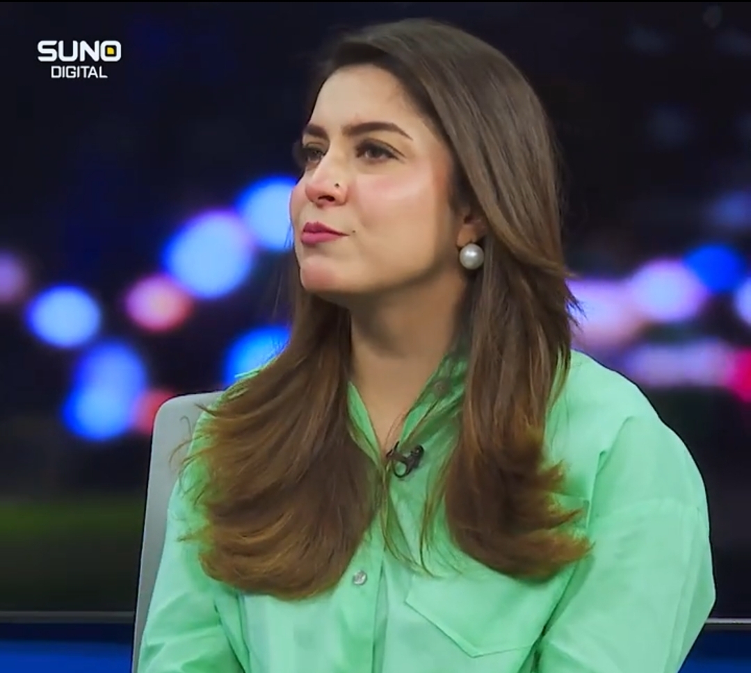 Former Mazaqraat Anchor Reveals Her Salary | Reviewit.pk