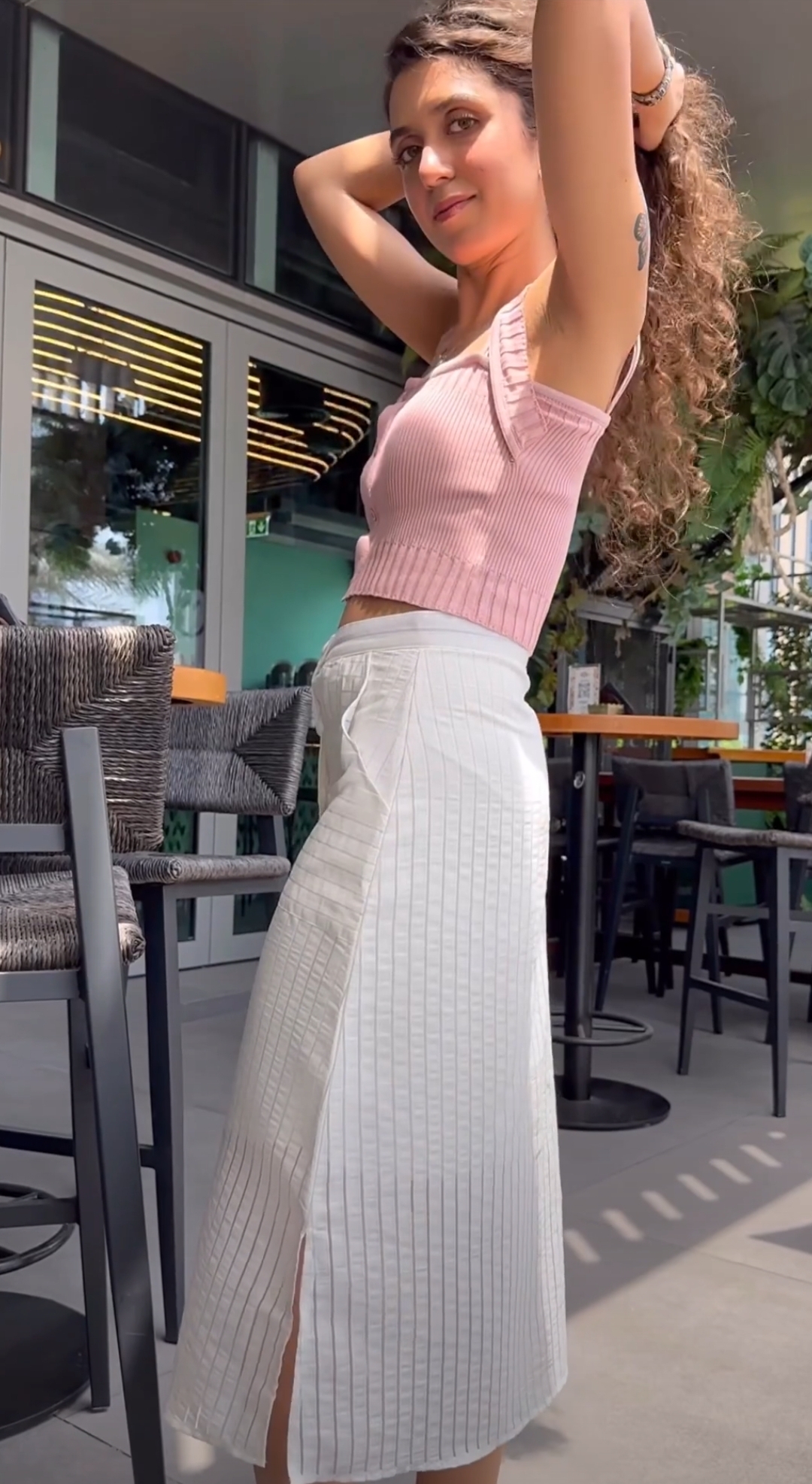 Hira Umer Enchanting New Photos From Dubai | Reviewit.pk