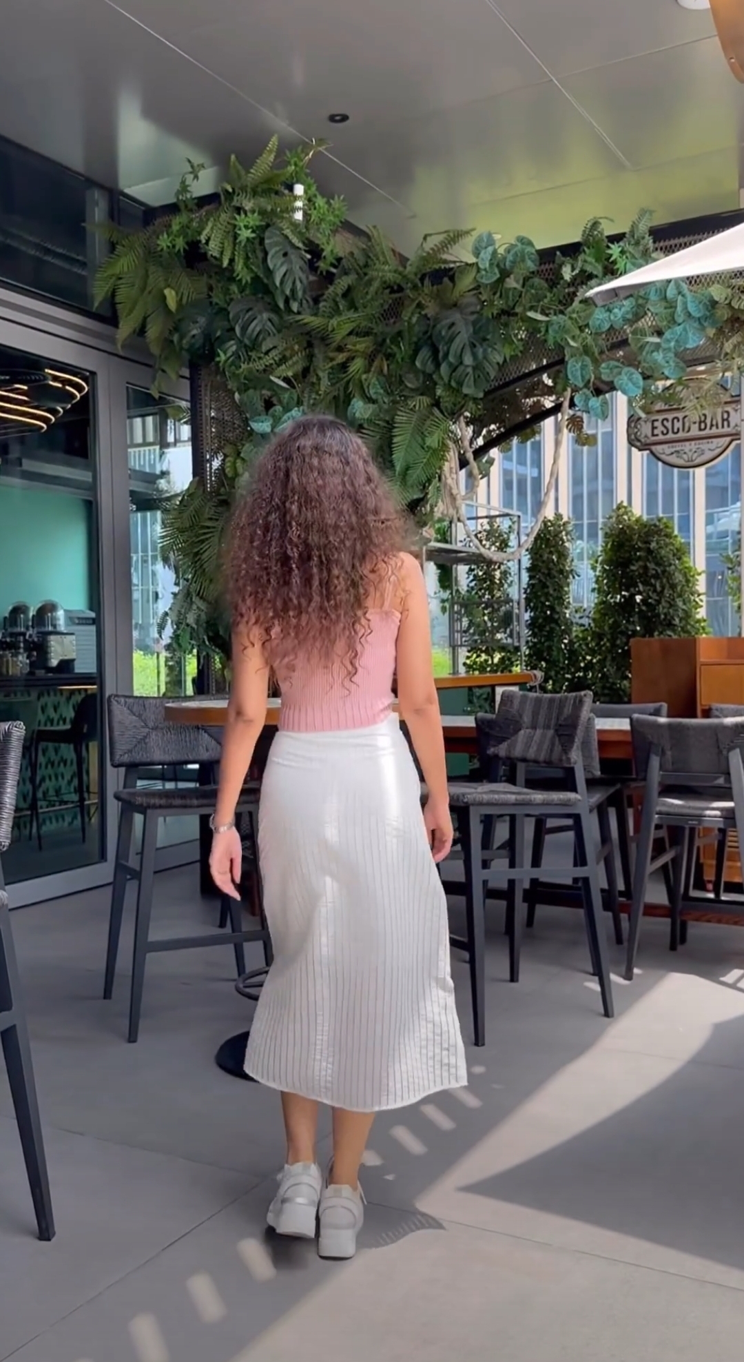 Hira Umer Enchanting New Photos From Dubai | Reviewit.pk