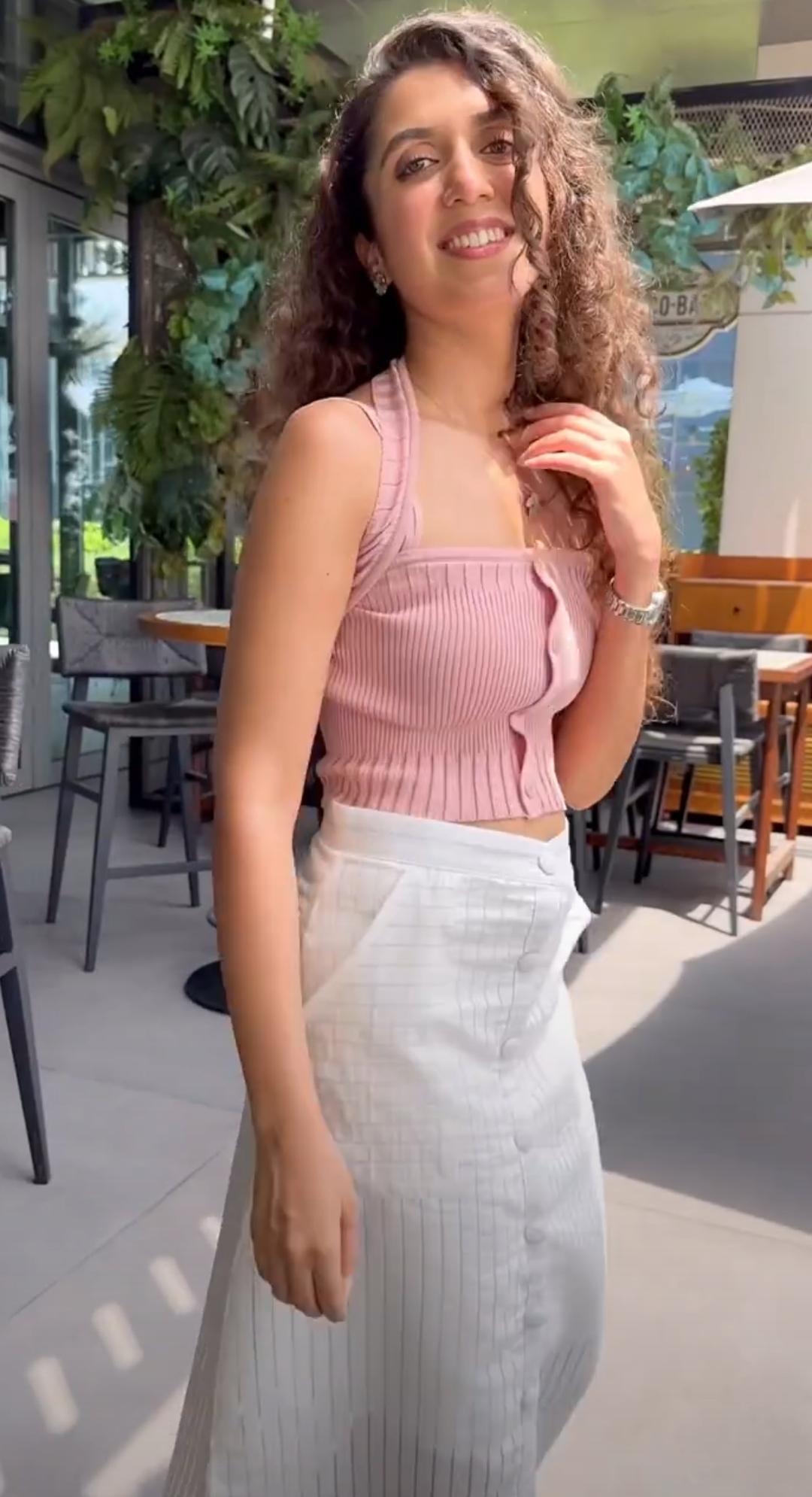 Hira Umer Enchanting New Photos From Dubai | Reviewit.pk