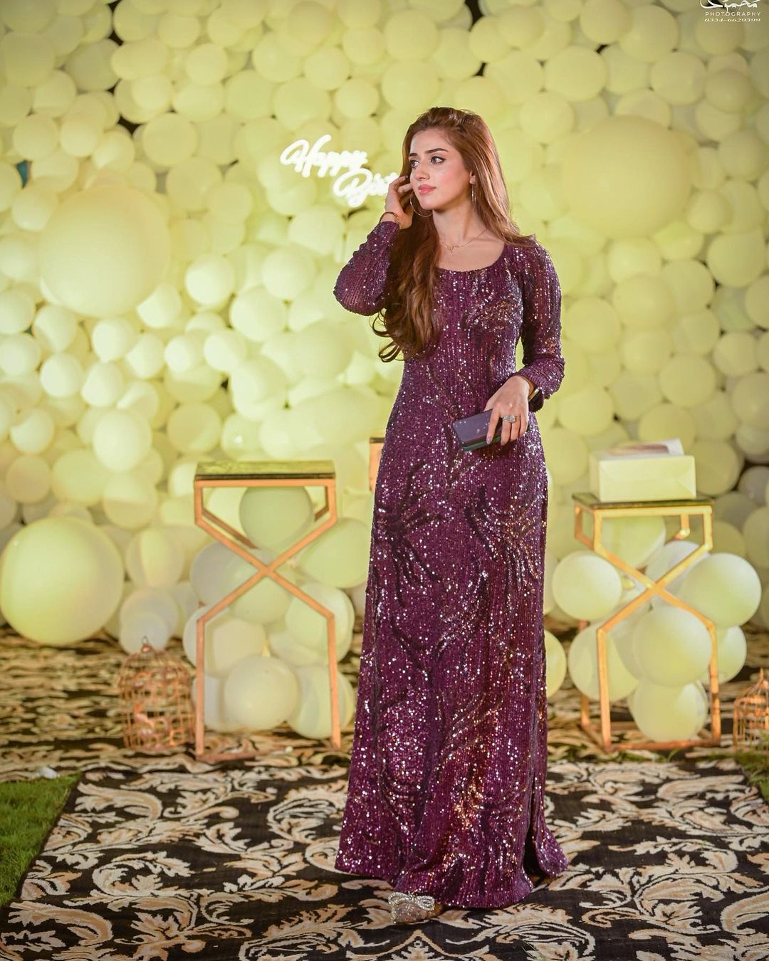Jannat Mirza Throws Glamorous Birthday Bash Yet Again | Reviewit.pk