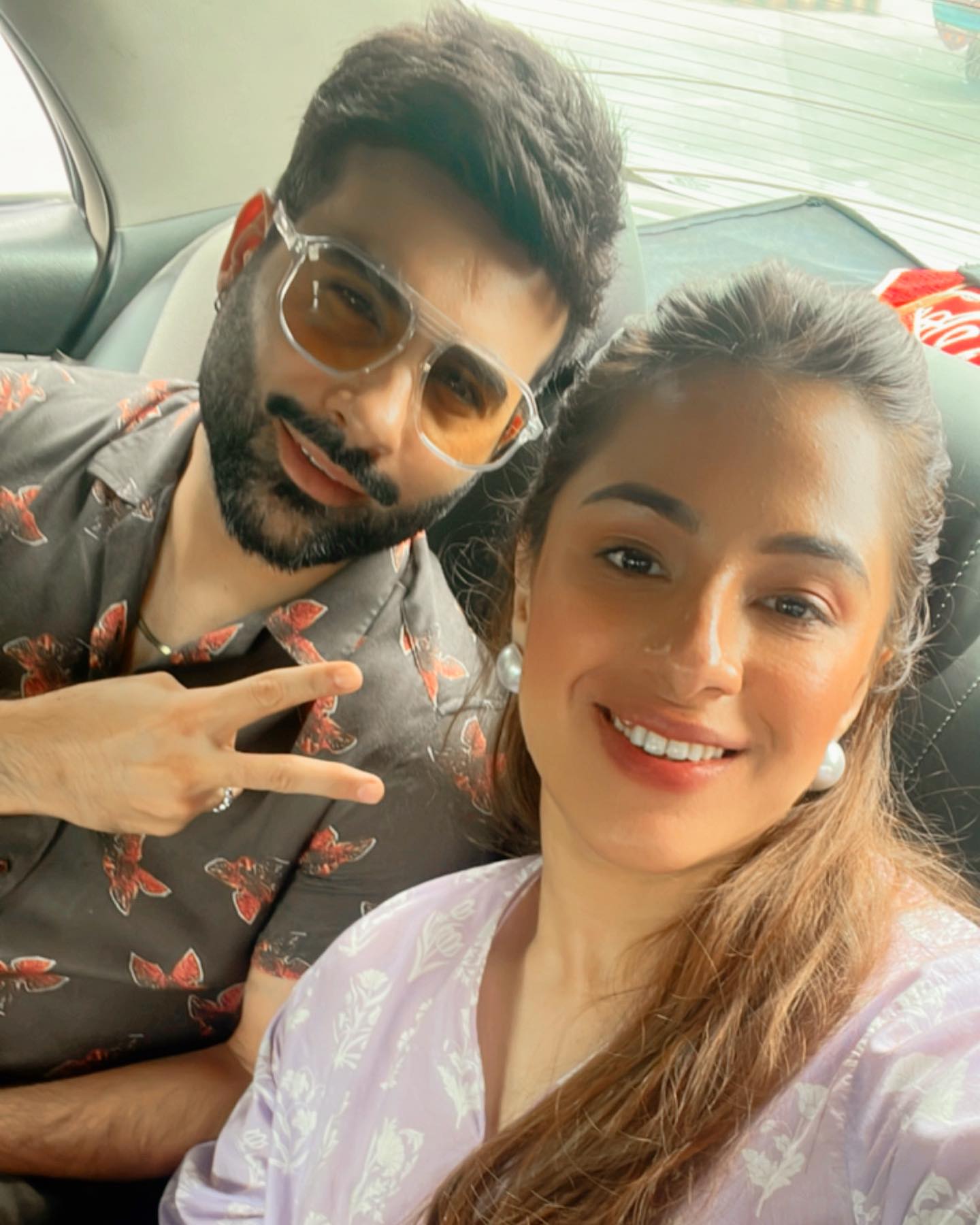 Maham Aamir's Daily Fee: 6 Lac Rupees | Reviewit.pk